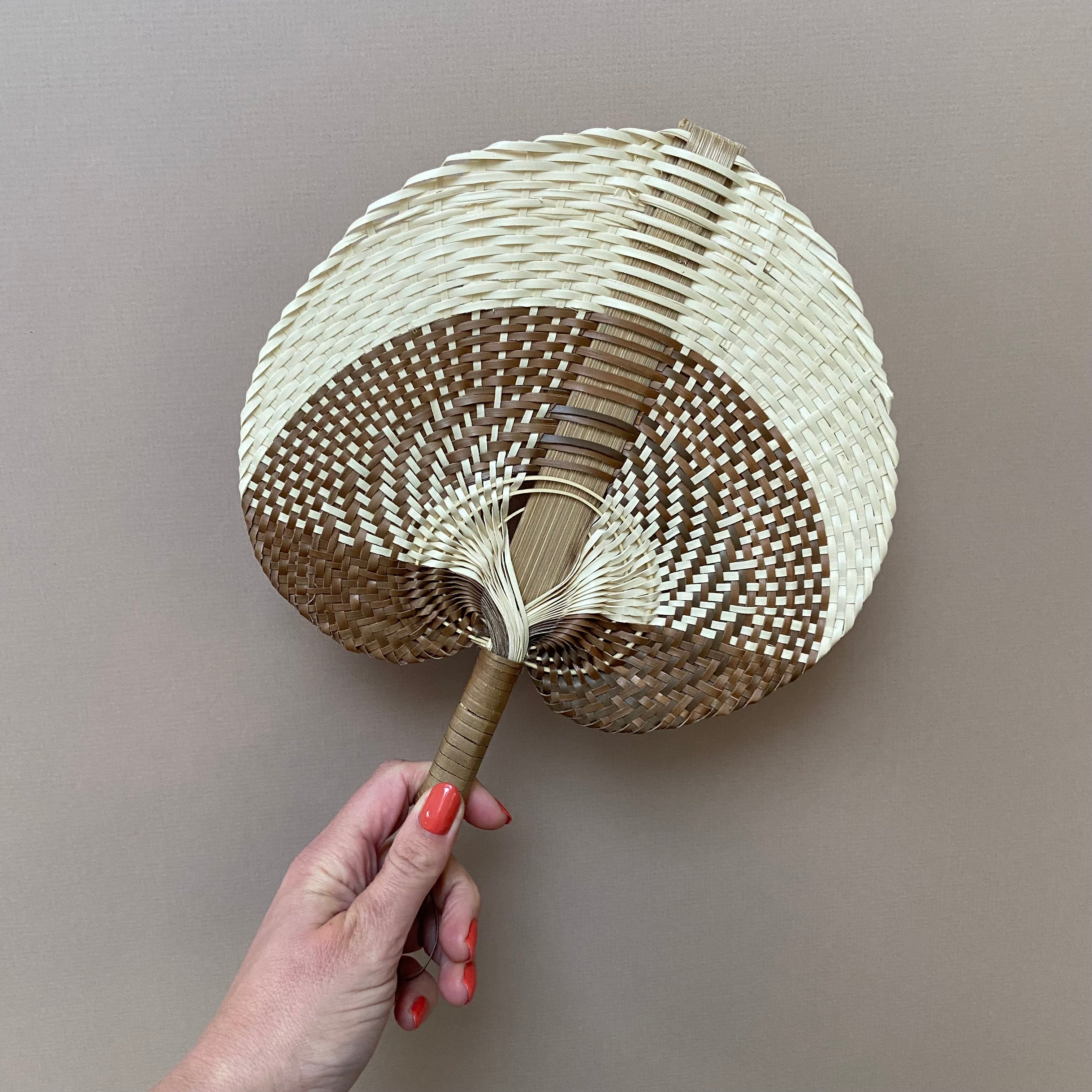 Raffia Fan – Scott-Samuel